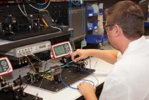 Thorlabs - Rosh Electroptics LTD